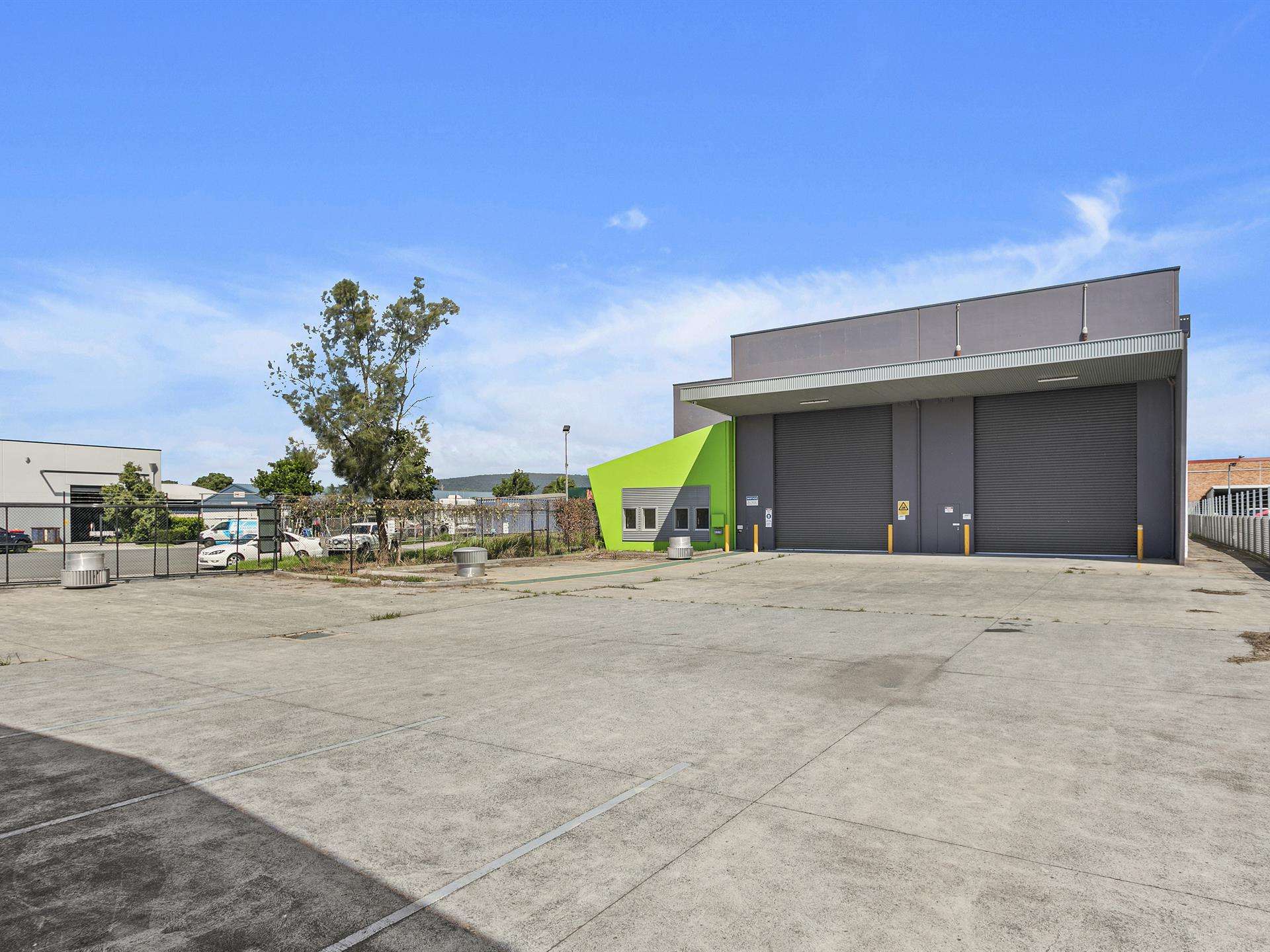 8-10 Delta Place, Albion Park Rail | Property to rent | Savills