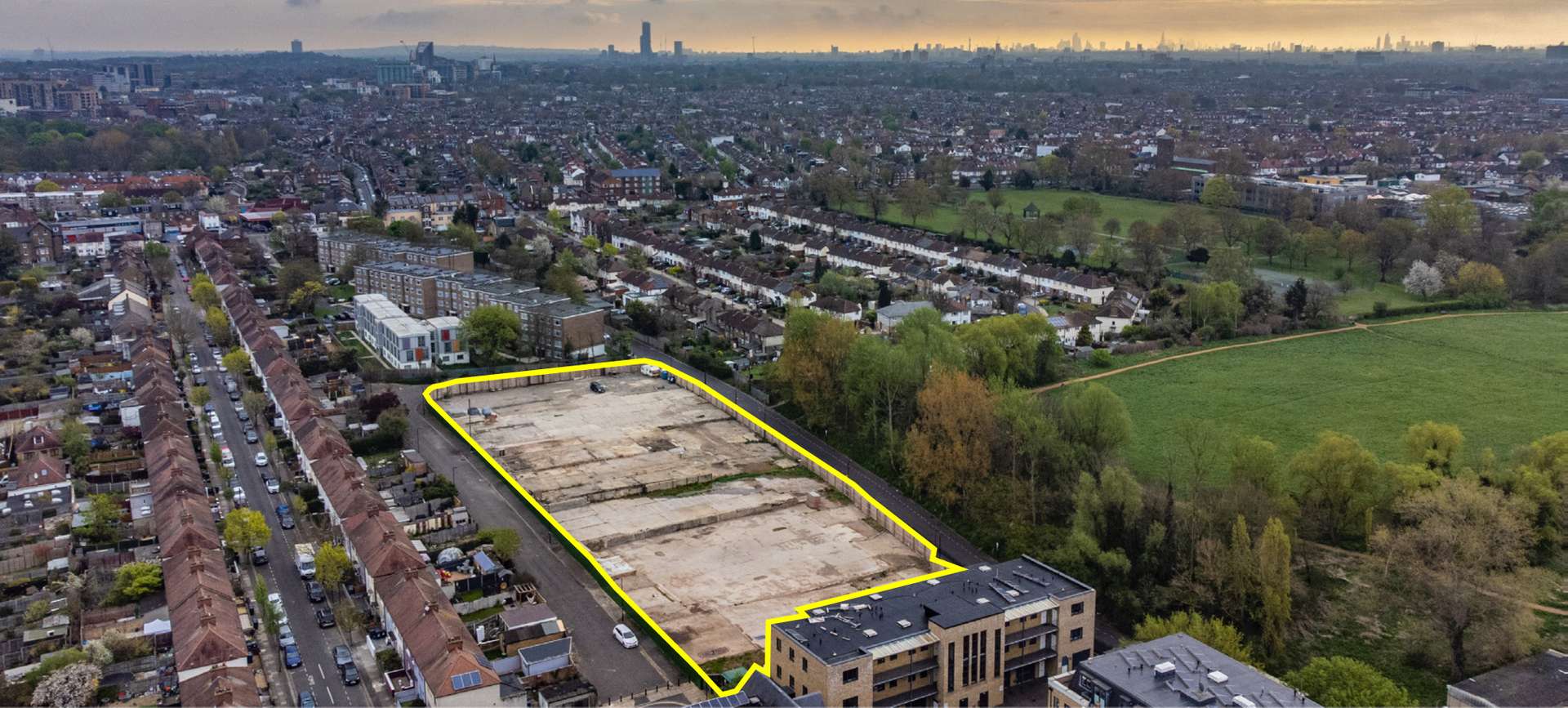 Elthorne Village, Trumpers Way, Ealing, W5 | Property for sale | Savills