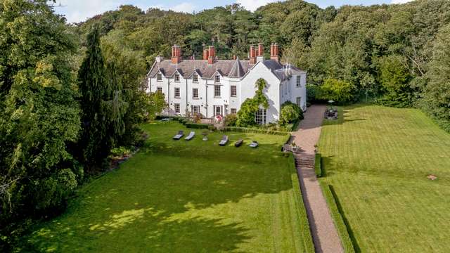 Savills | Hotels for sale in UK