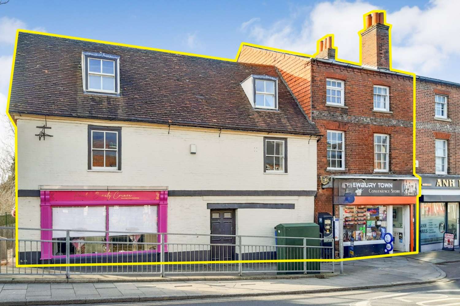 Investment properties for sale in UK | Savills