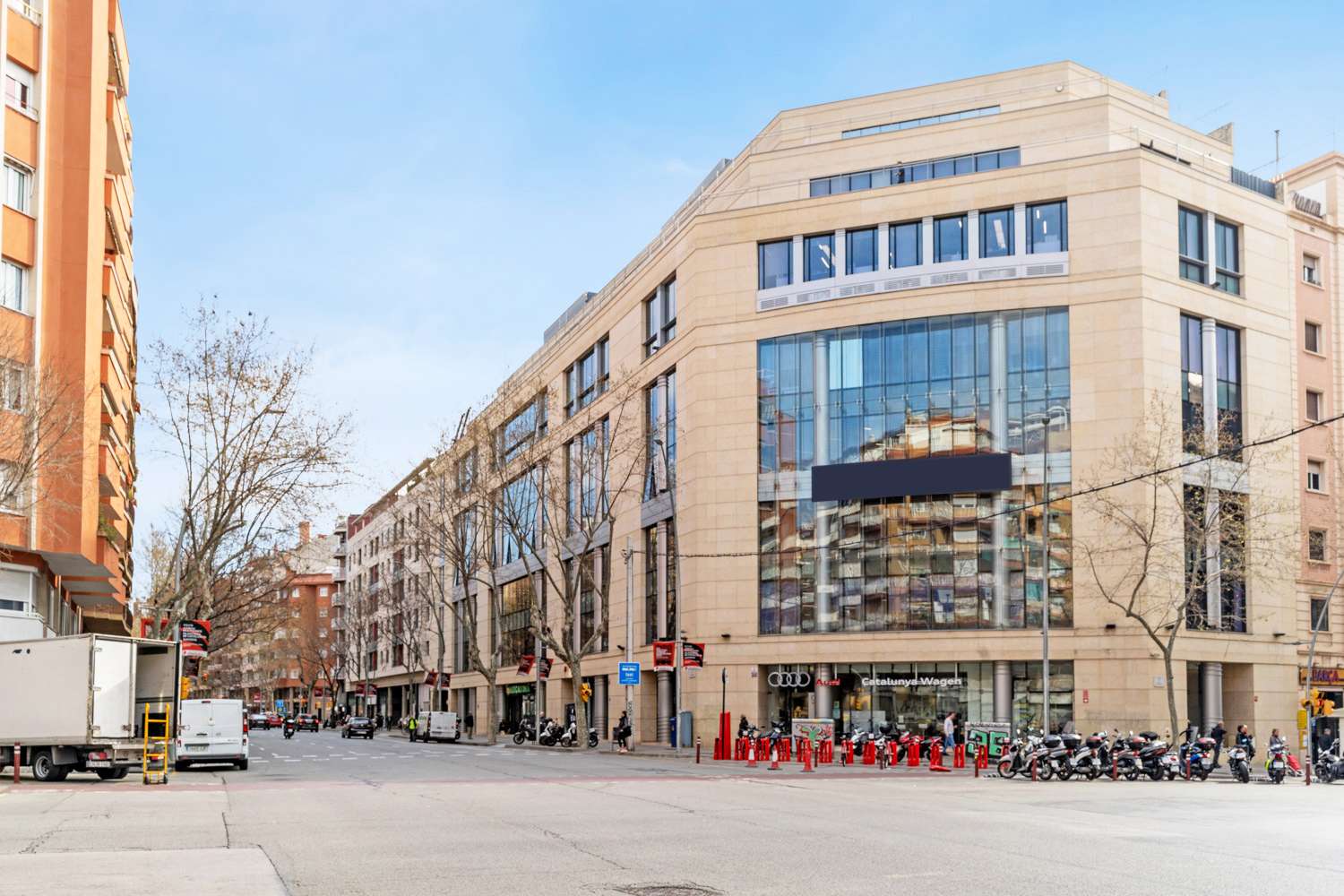 EDIFICIO BERLIN-NUMANCIA, LES CORTS, BARCELONA | Property to rent | Savills