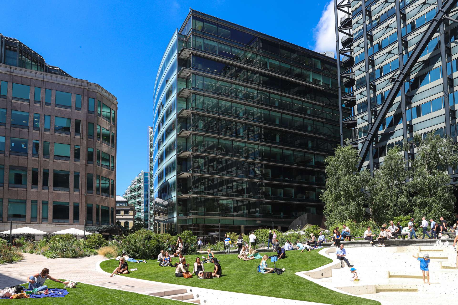 , 10 Exchange Square, London, EC2A 2EN | Property to rent | Savills