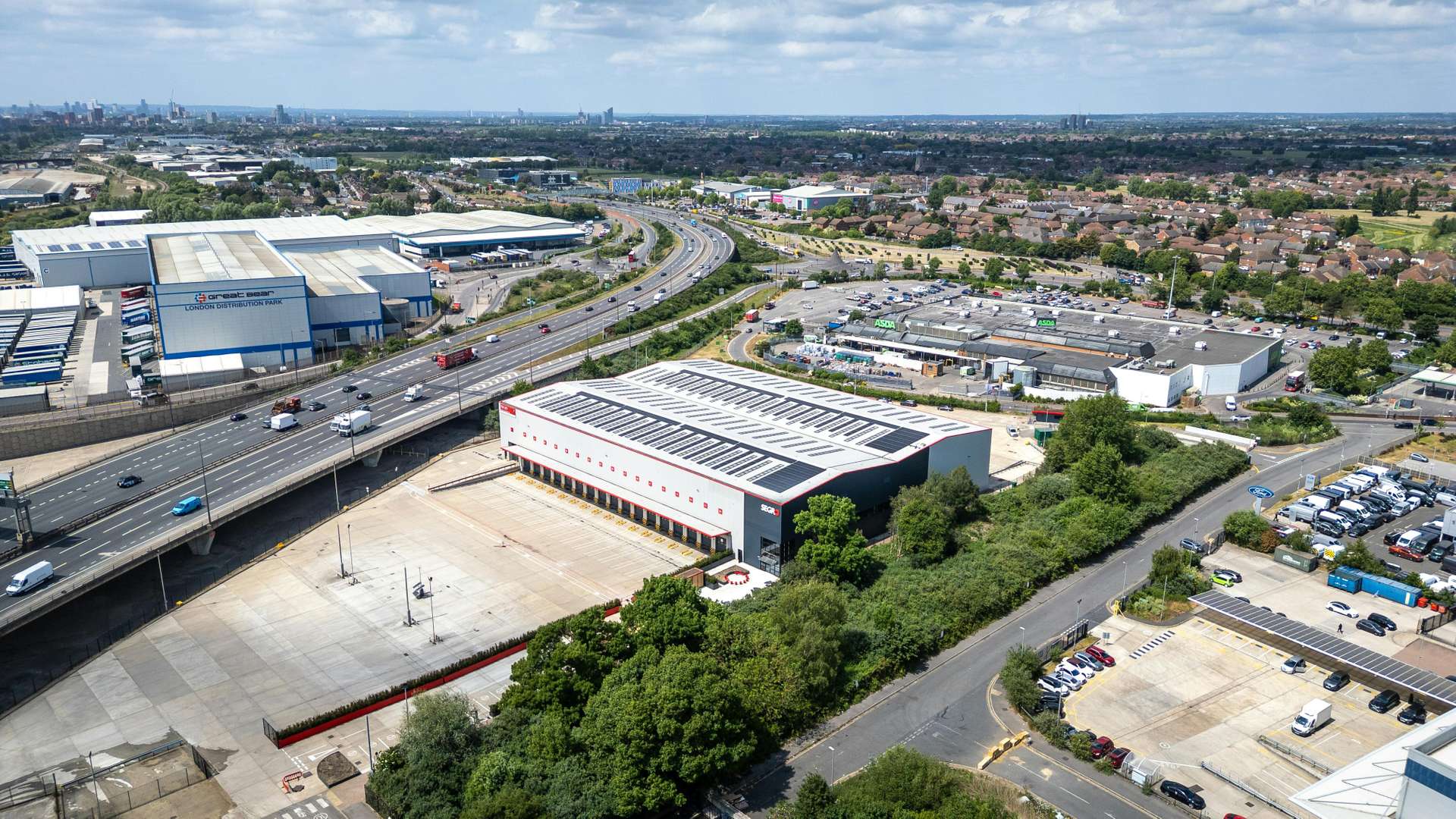 Segro Centre Dagenham, Orion Park, Messina Way, Dagenham, RM9 6FF ...