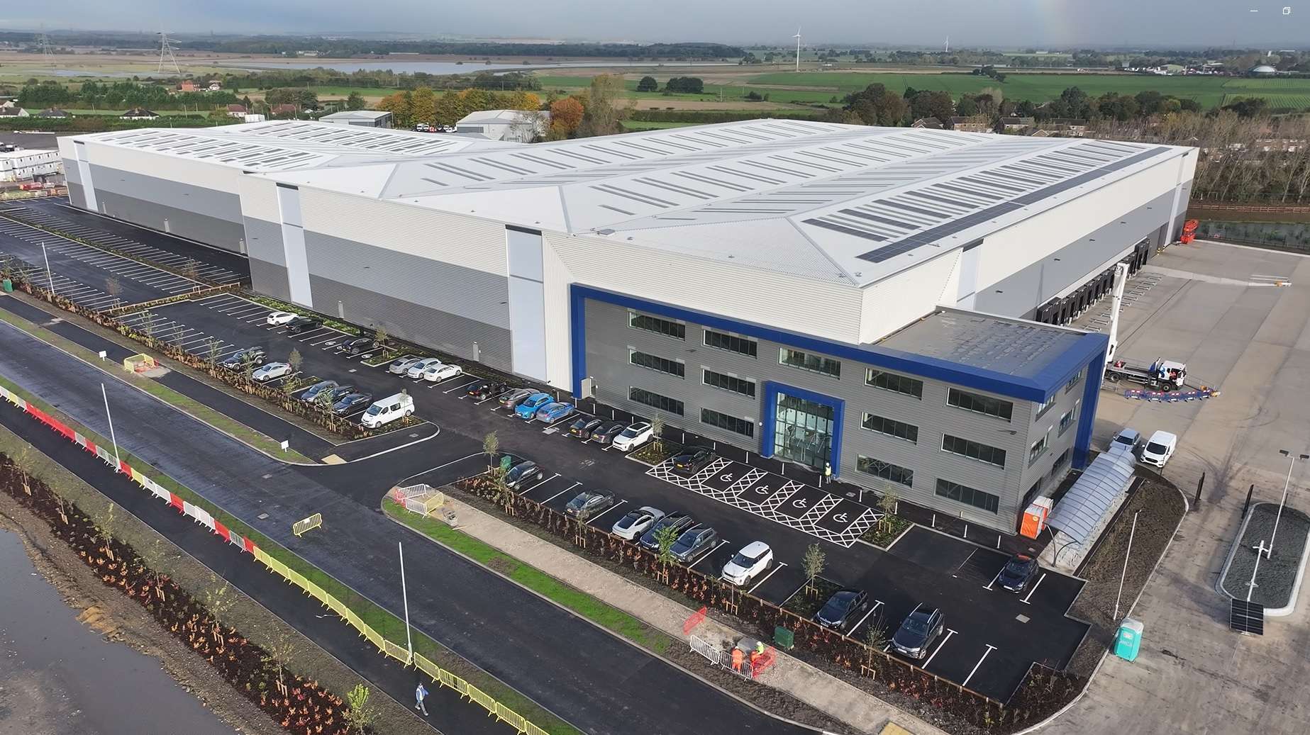 K151, Konect 62 Distribution Park, J33 & J34 M62, Knottingley, WF11 8DS | Property to rent | Savills