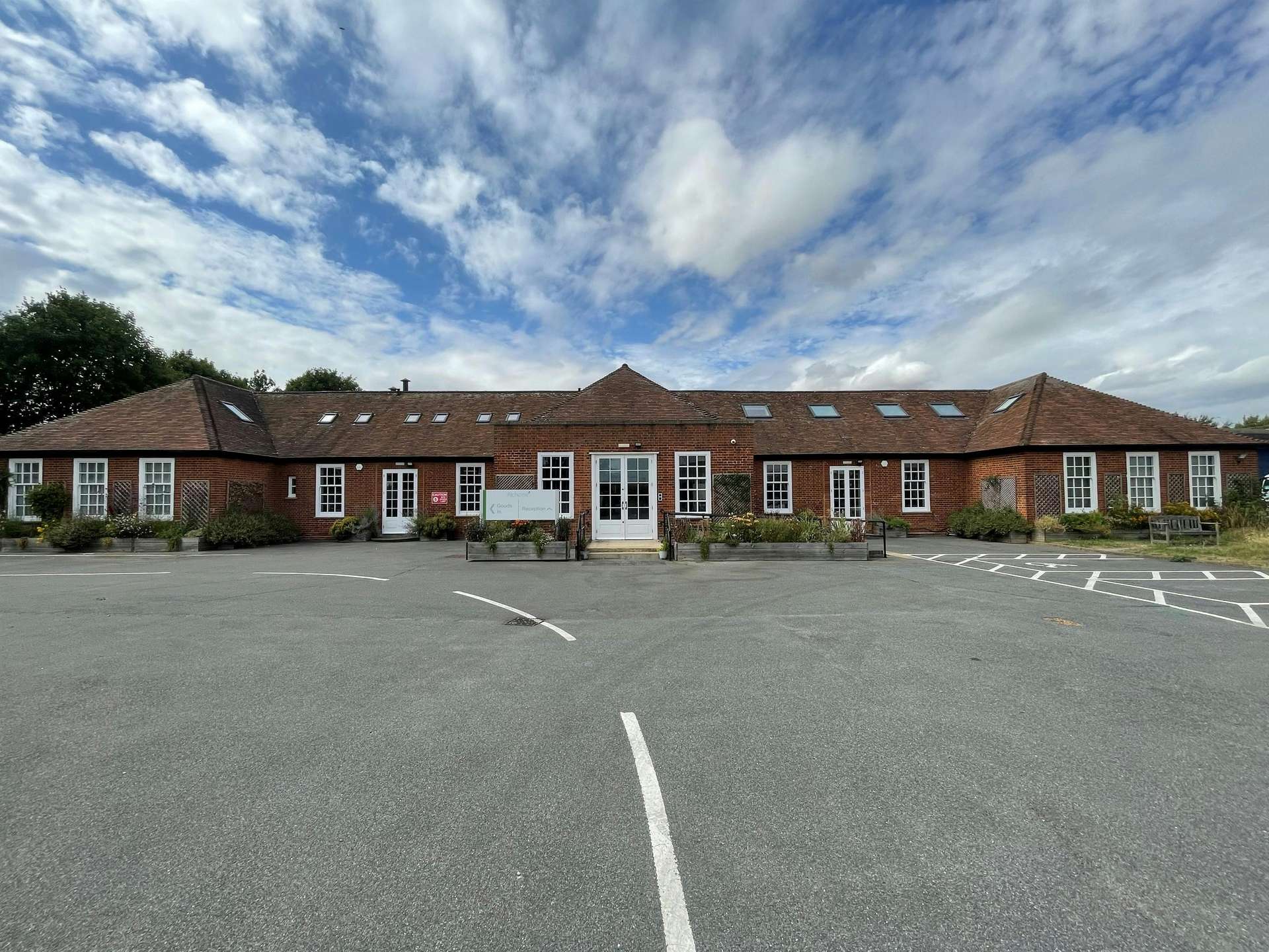 Offices to rent in Hildersham, Cambridgeshire | Savills