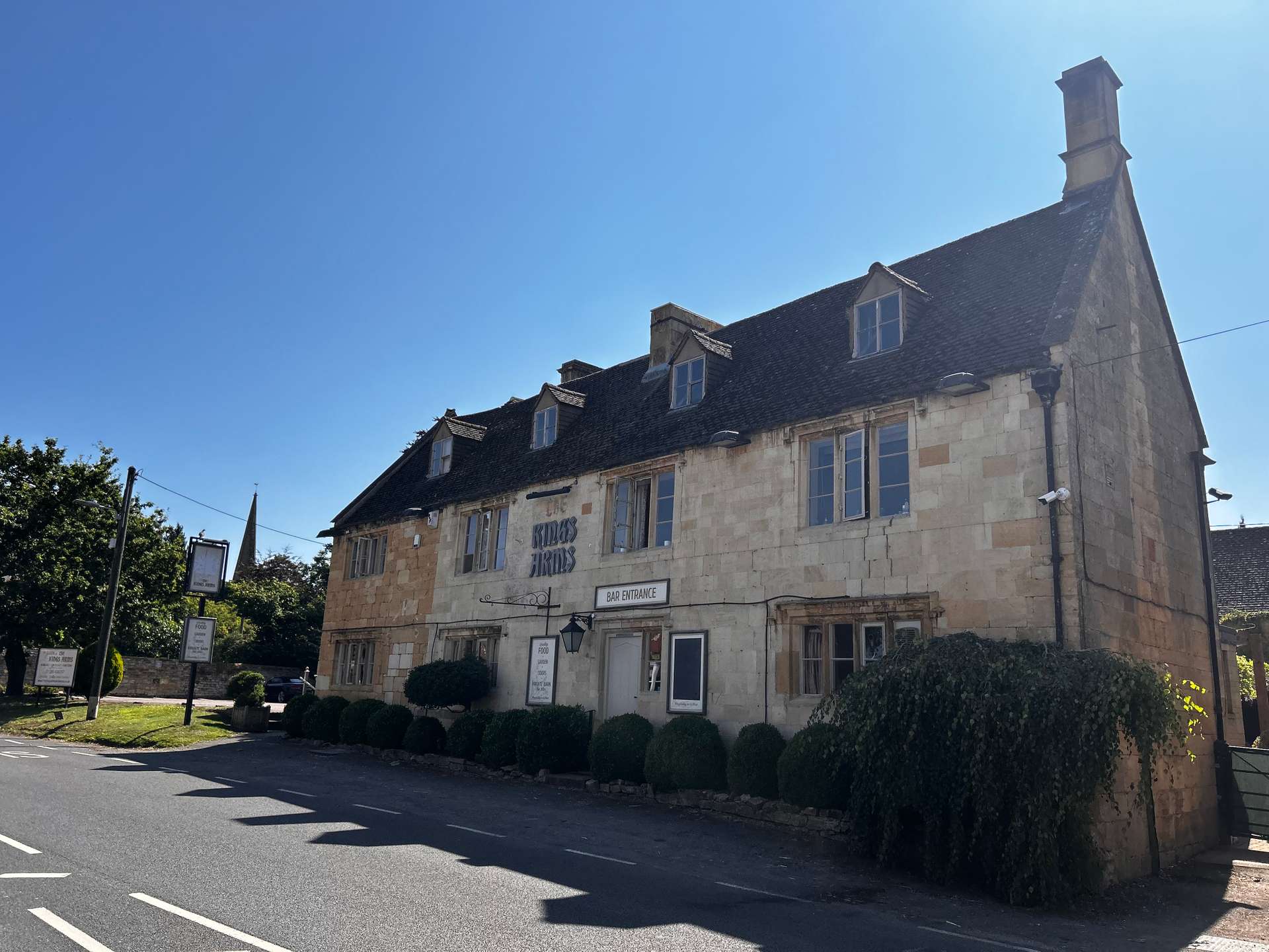 Kings Arms, High Street, Mickleton, Chipping Campden, GL55 6RT ...
