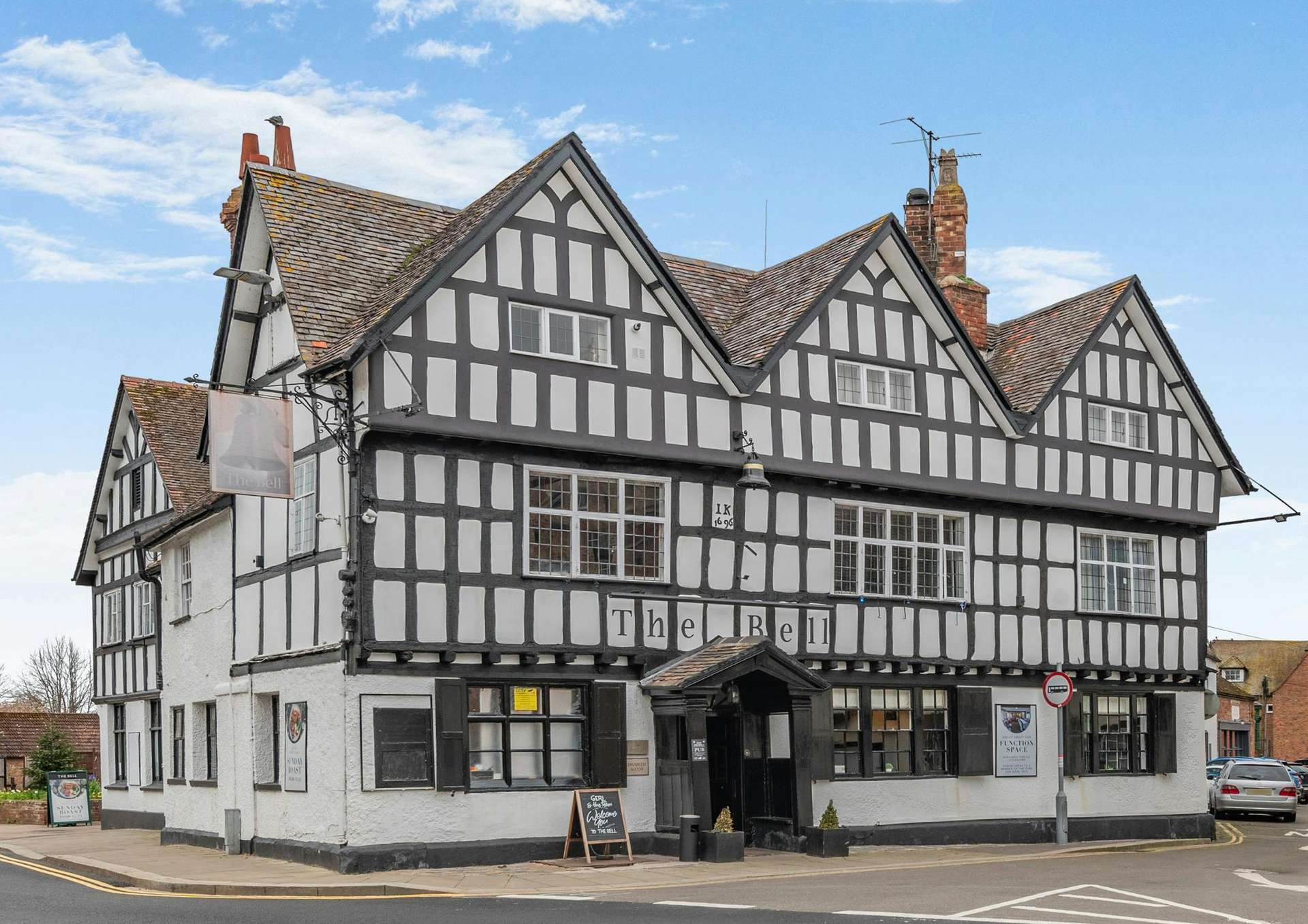 The Bell Hotel, Church Street, Tewkesbury, GL20 5SA | Property for sale ...