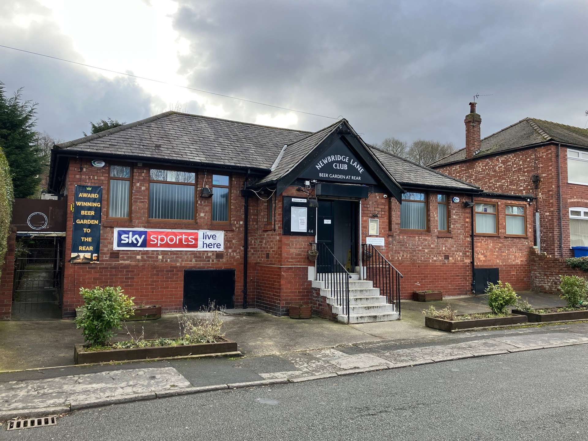 Newbridge Lane Conservative Club, 44 Tamworth Street, Stockport, SK1 ...