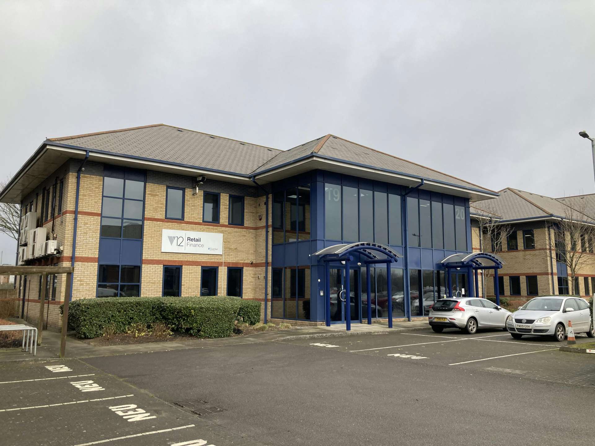 19 - 20 Neptune Court, Unit 19-20, Neptune Court, Cardiff, CF24 5PJ ...