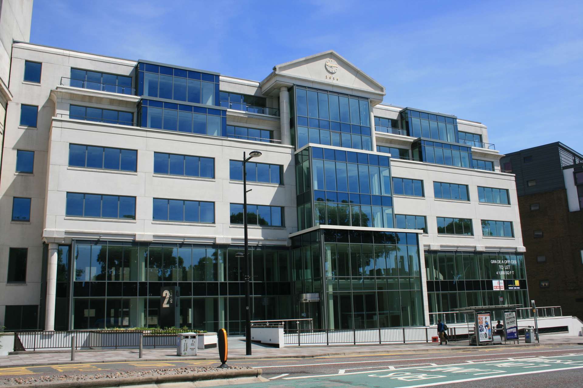 2 Kingsway, Cardiff, Cardiff, CF10 3FD | Property to rent | Savills