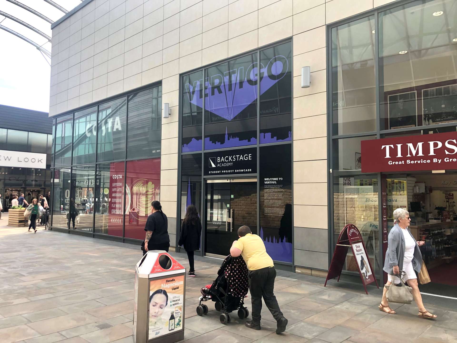 Retail properties & Shops to rent in Leeds, West Yorkshire | Savills