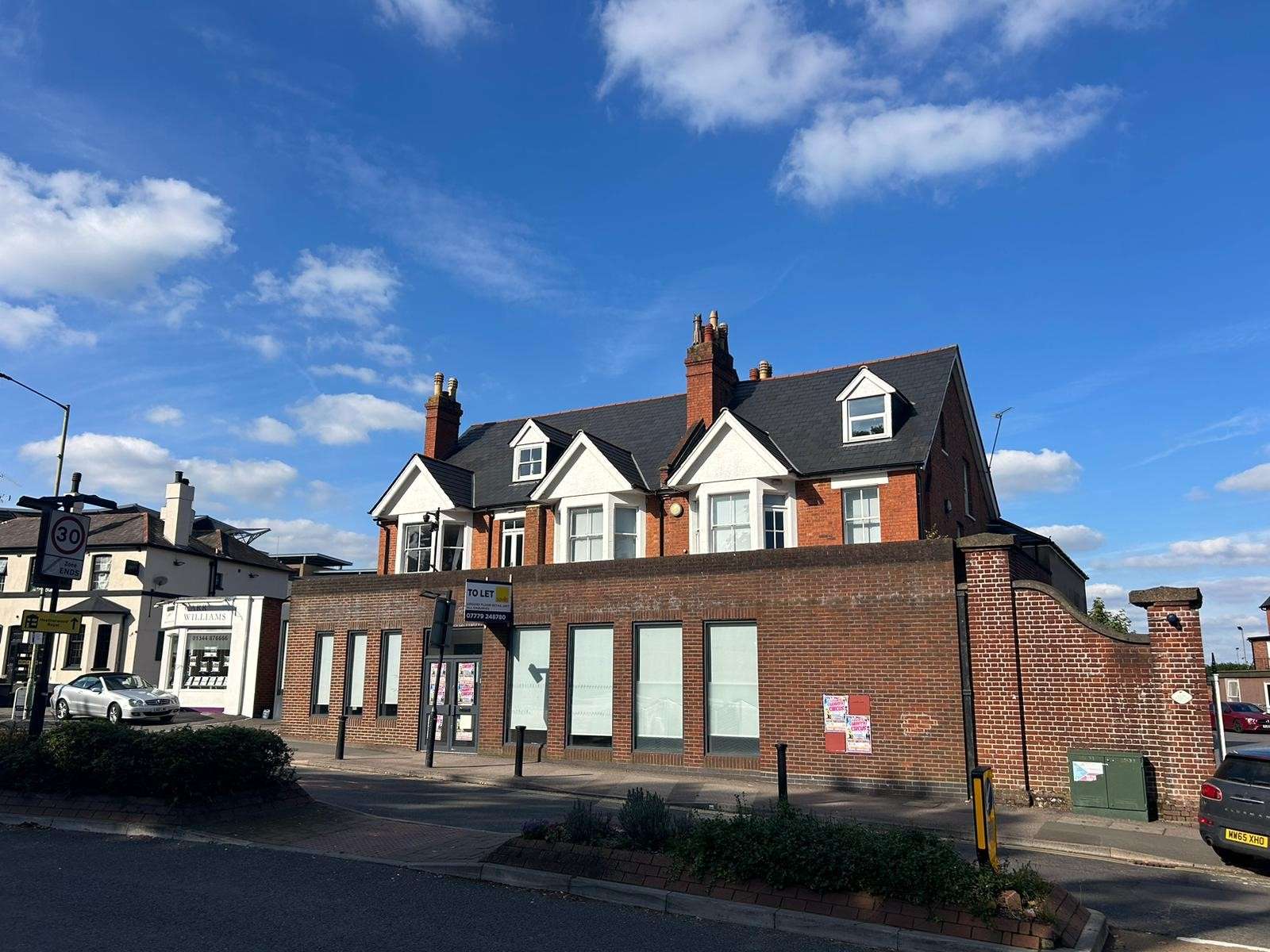 , 19 High Street, Ascot, SL5 7JG | Property to rent | Savills