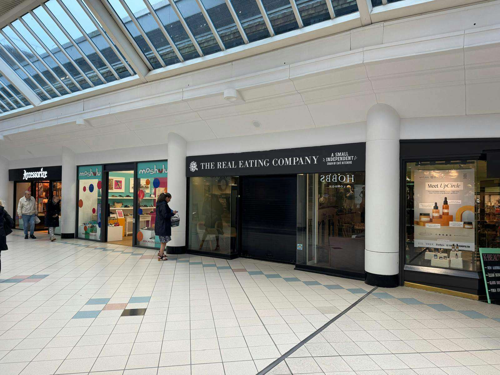 , Unit 27, Swan Walk Shopping Centre, Horsham, RH12 1HQ | Property to ...