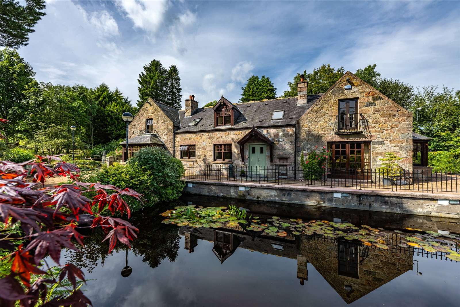 Treehouse Flooring Midmar | Floor Roma