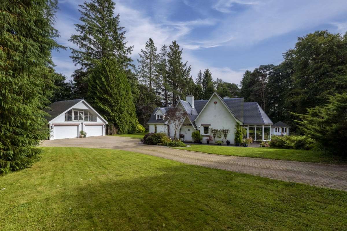 Baylissburn House, Dalmuinzie Road, Bieldside, Aberdeen, AB15 9EB ...