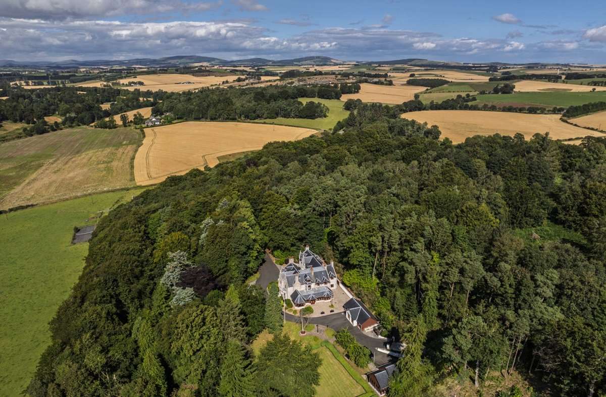 Legatesden House, Pitcaple, Inverurie, Aberdeenshire, AB51 5DT ...