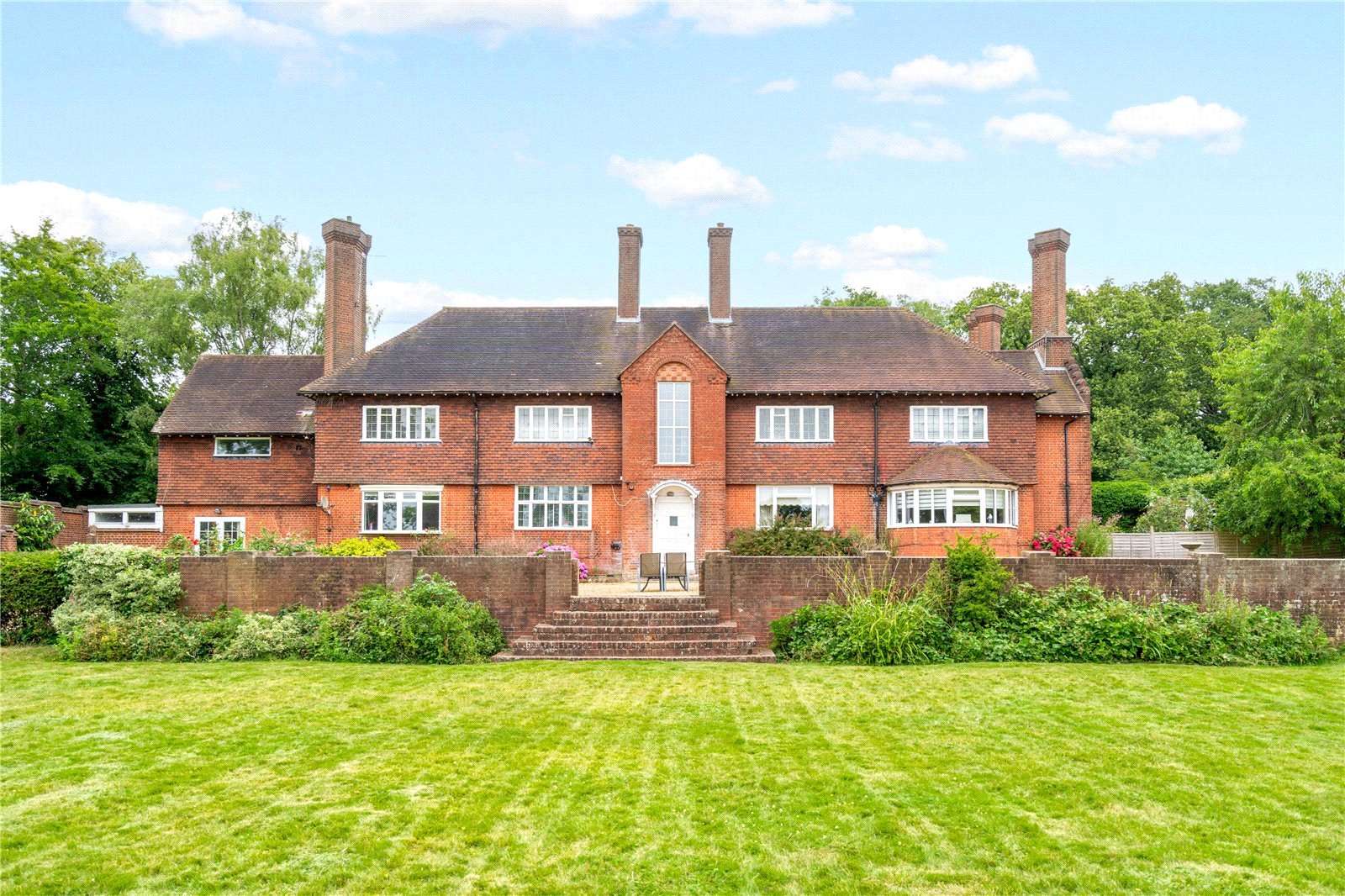 Rowley Lane, Barnet, EN5 3HN | Własność na sprzedaż | Savills