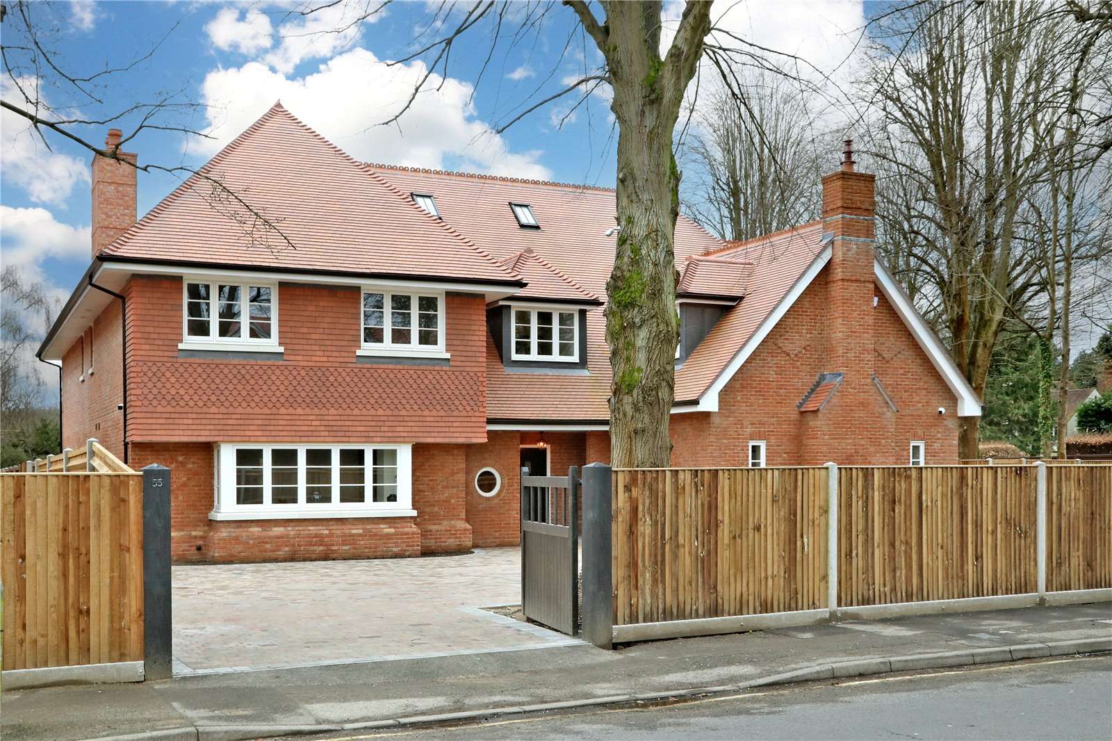 Property to rent in Bray, Windsor and Maidenhead | Savills