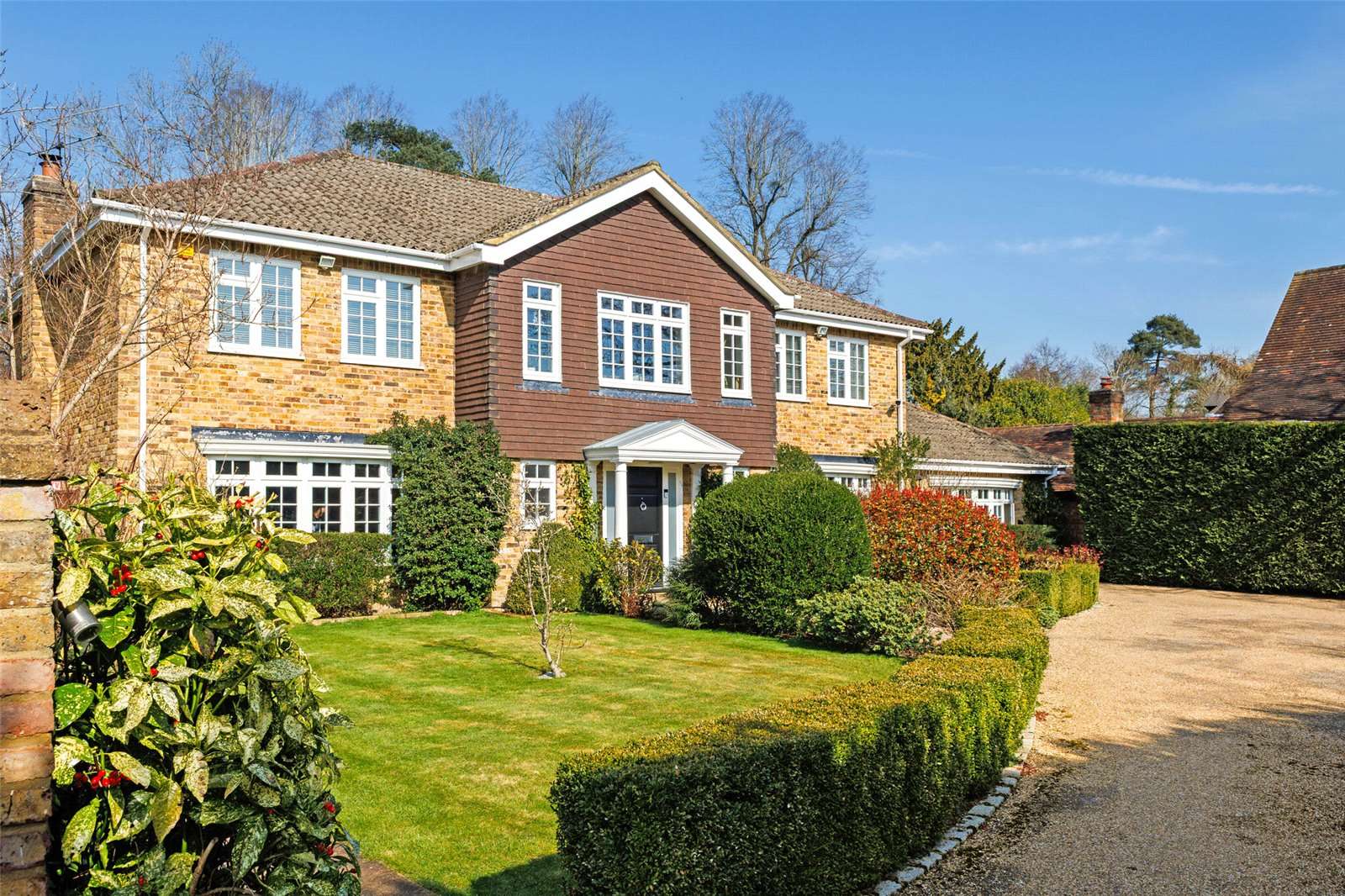 Meadway Park, Gerrards Cross, Buckinghamshire, SL9 7NN | Property for ...