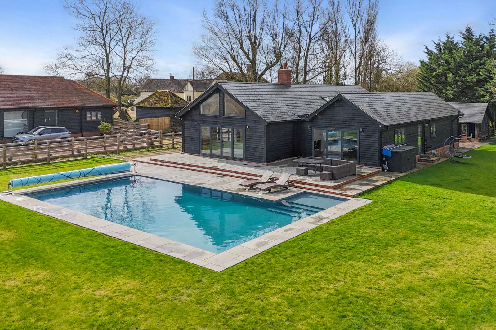 Leggatts Farm, Henham Road, Debden Green, Saffron Walden, CB11 3LZ ...
