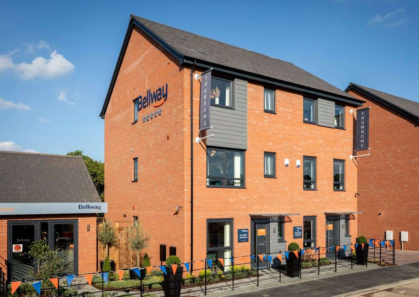 Lucas Green, Shirley, Solihull, West Midlands, B90 4GW | New homes for ...