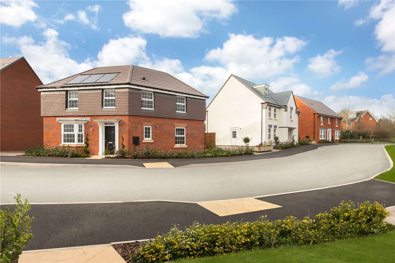 Three bedroom houses for sale in Dorridge, West Midlands | Savills