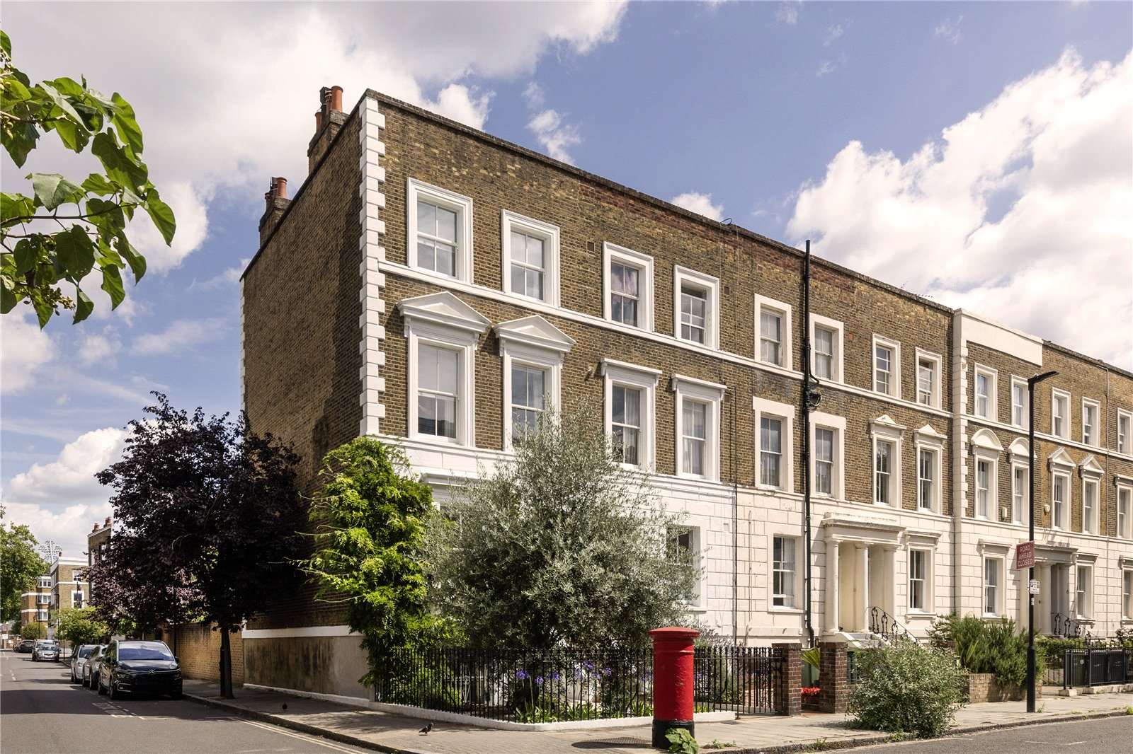 Houses for sale in Pimlico Underground, London | Savills