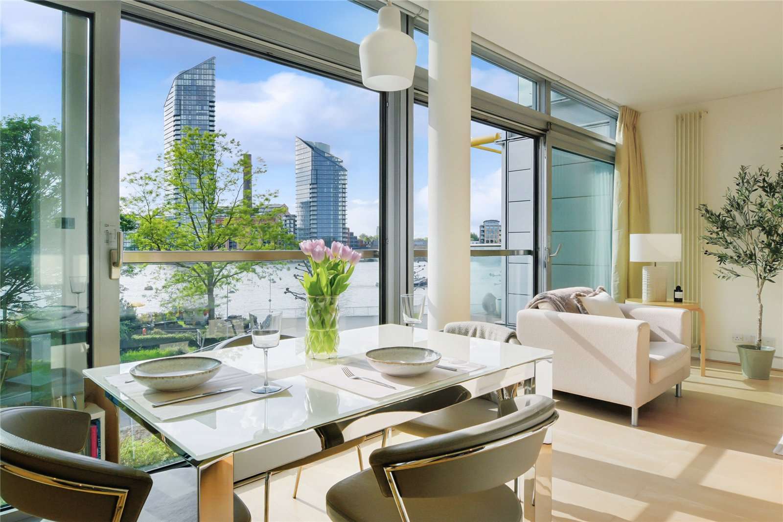 Montevetro, 100 Battersea Church Road, London, SW11 3YL | New Homes ...