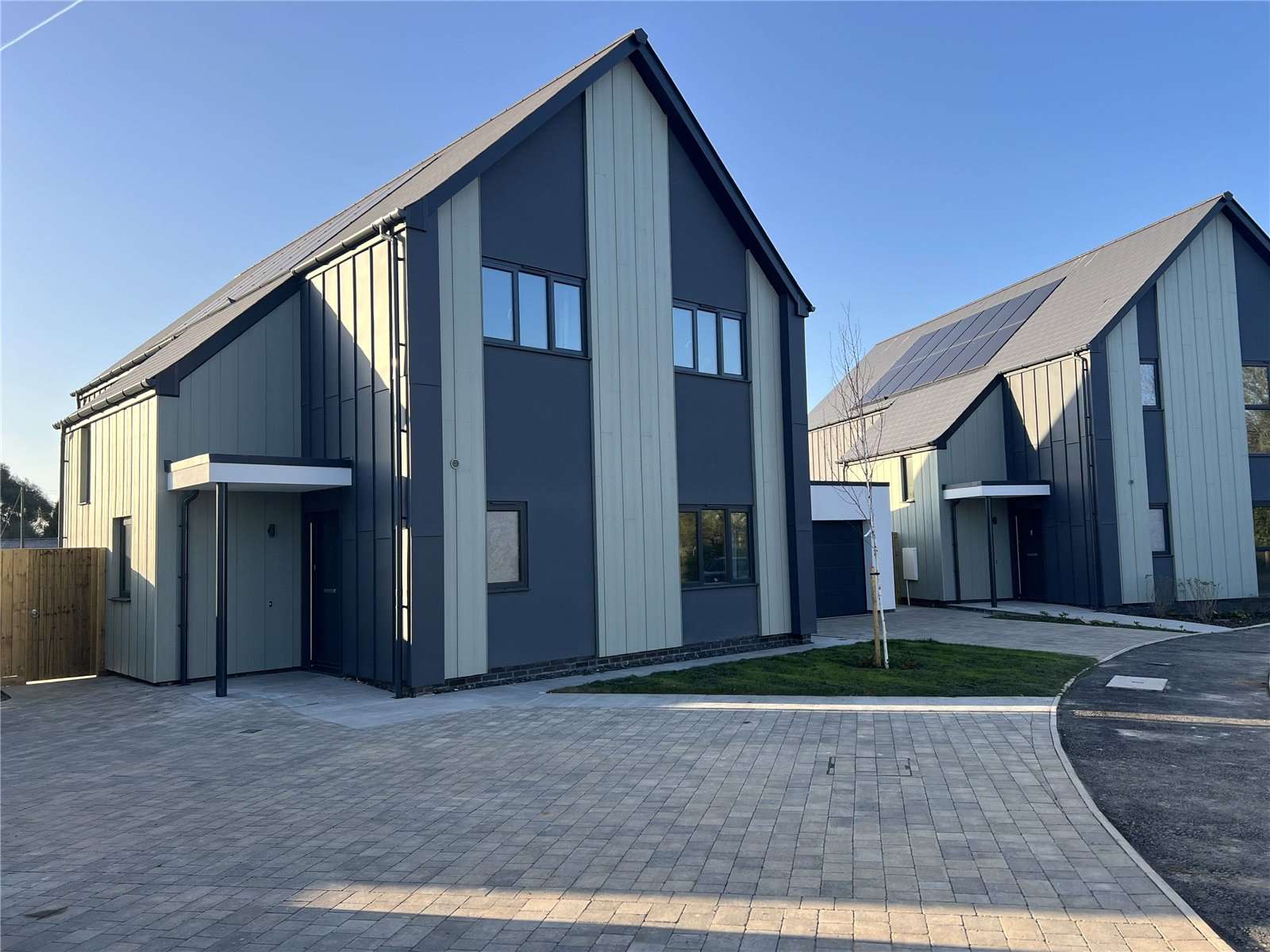 House 2, Rangeworthy Park, Wotton Road, Rangeworthy, Bristol, BS37 7LX ...