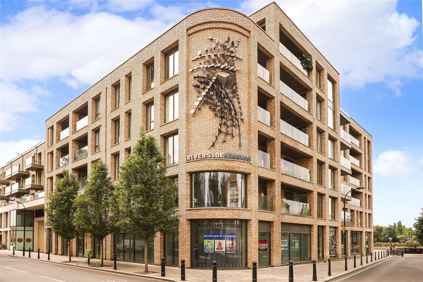 Queens Wharf, 2 Crisp Road, Hammersmith and Fulham, London, W6 9NE ...