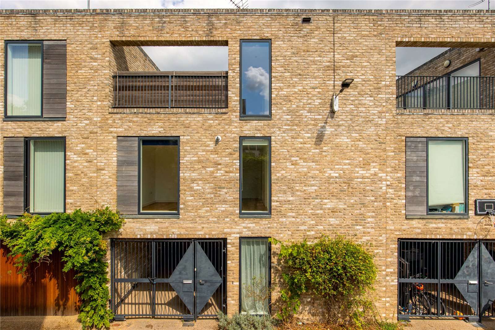 Four bedroom houses for sale in Hadstock, Essex | Savills