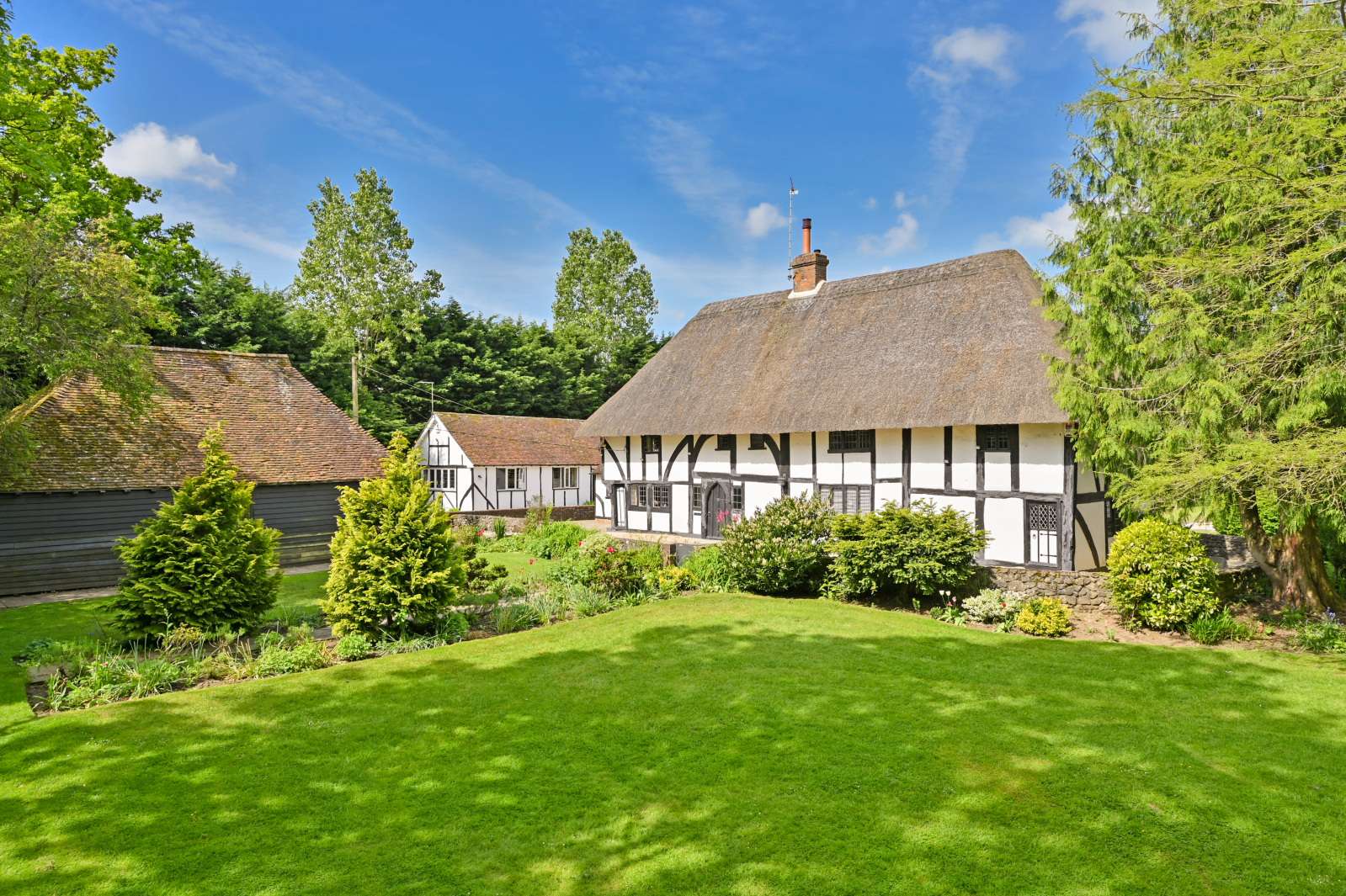 Cage Lane, Smarden, Ashford, Kent, TN27 8QE | Property for sale | Savills
