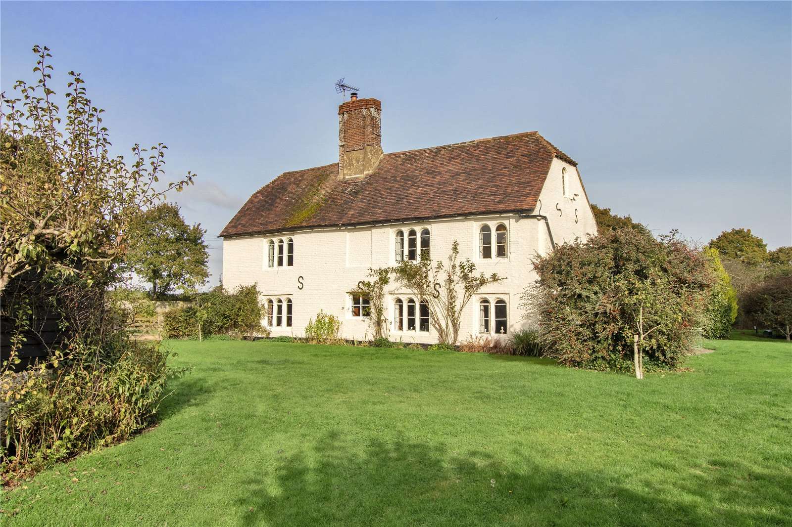 Pluckley, Ashford, Kent, TN27 0SY | Property for sale | Savills