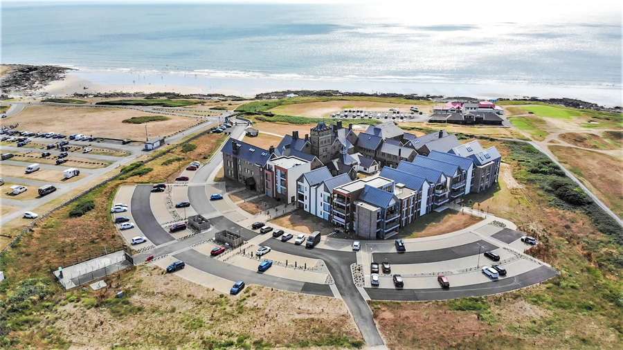 The Links, Rest Bay, Porthcawl, Glamorgan, CF36 3UP | New homes for ...