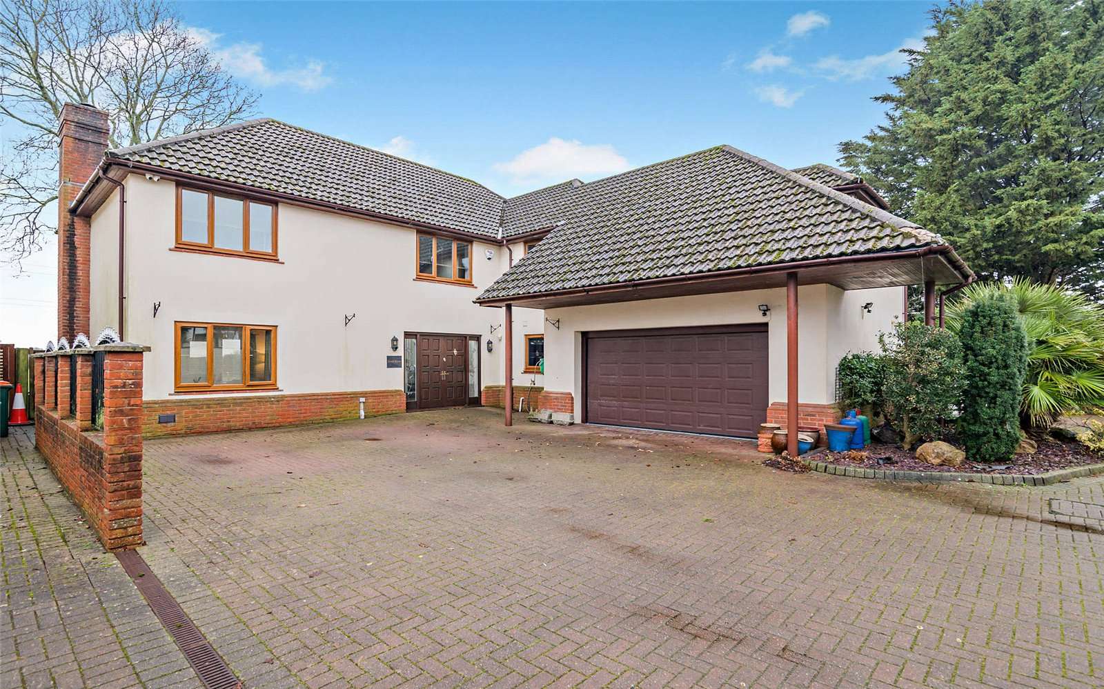 Cardiff, United Kingdom, CF3 2UB | Vastgoed te koop | Savills
