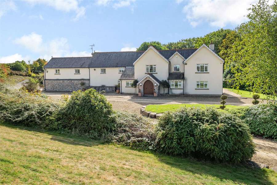 Primrose Hill, Cowbridge, Vale Of Glamorgan, CF71 7DU | Property for ...
