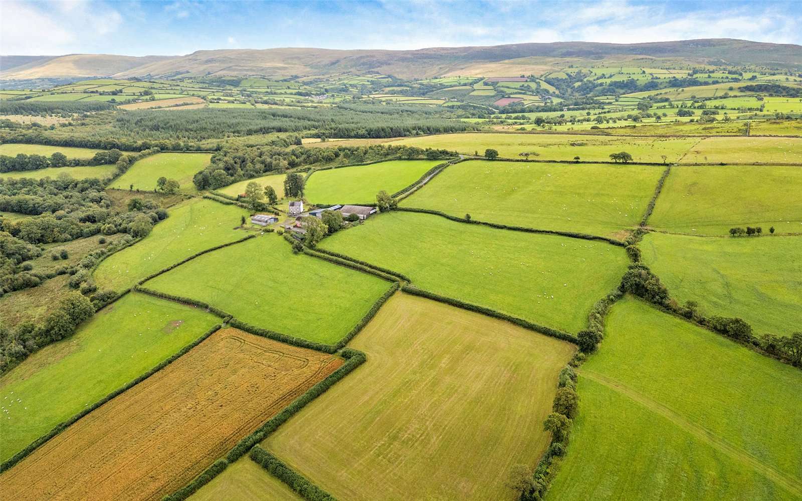 Ffairfach, Near Llandeilo, Carmarthenshire, SA19 6RF | Property for ...