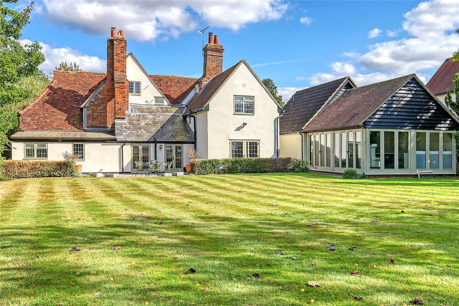 Chelmsford Road, Causeway End, Felsted, Essex, CM6 3LS | Property for ...