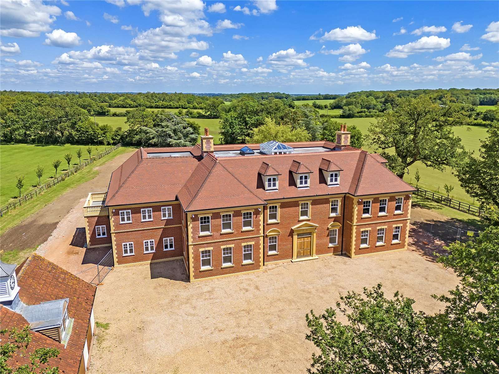 Morris Green, Sible Hedingham, Halstead, Essex, CO9 3LU | New homes for ...