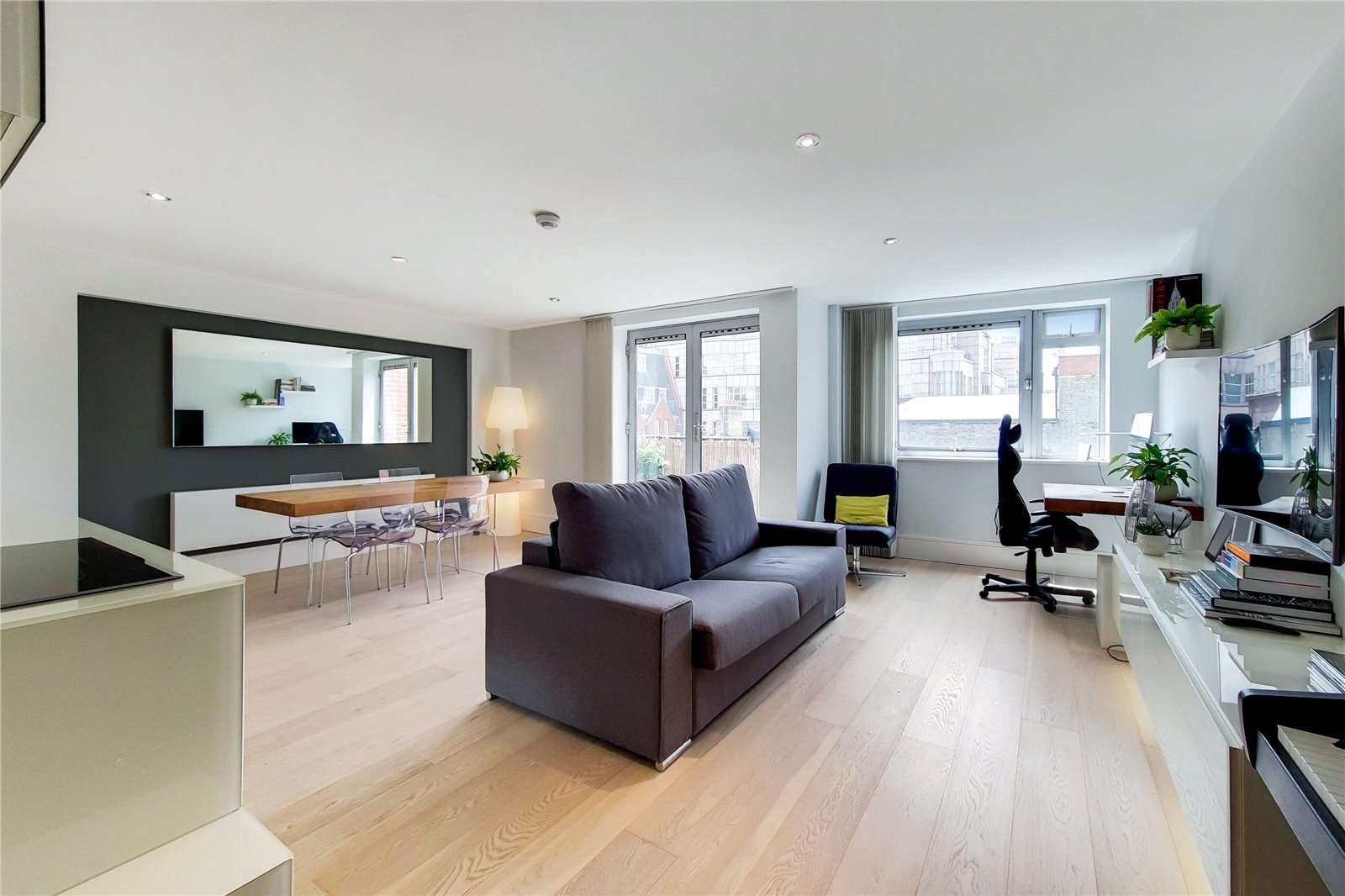 Property for sale in EC1N, England | Savills