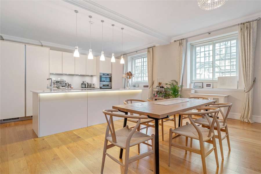 Kingsway, London, WC2B 6EY | Property for sale | Savills