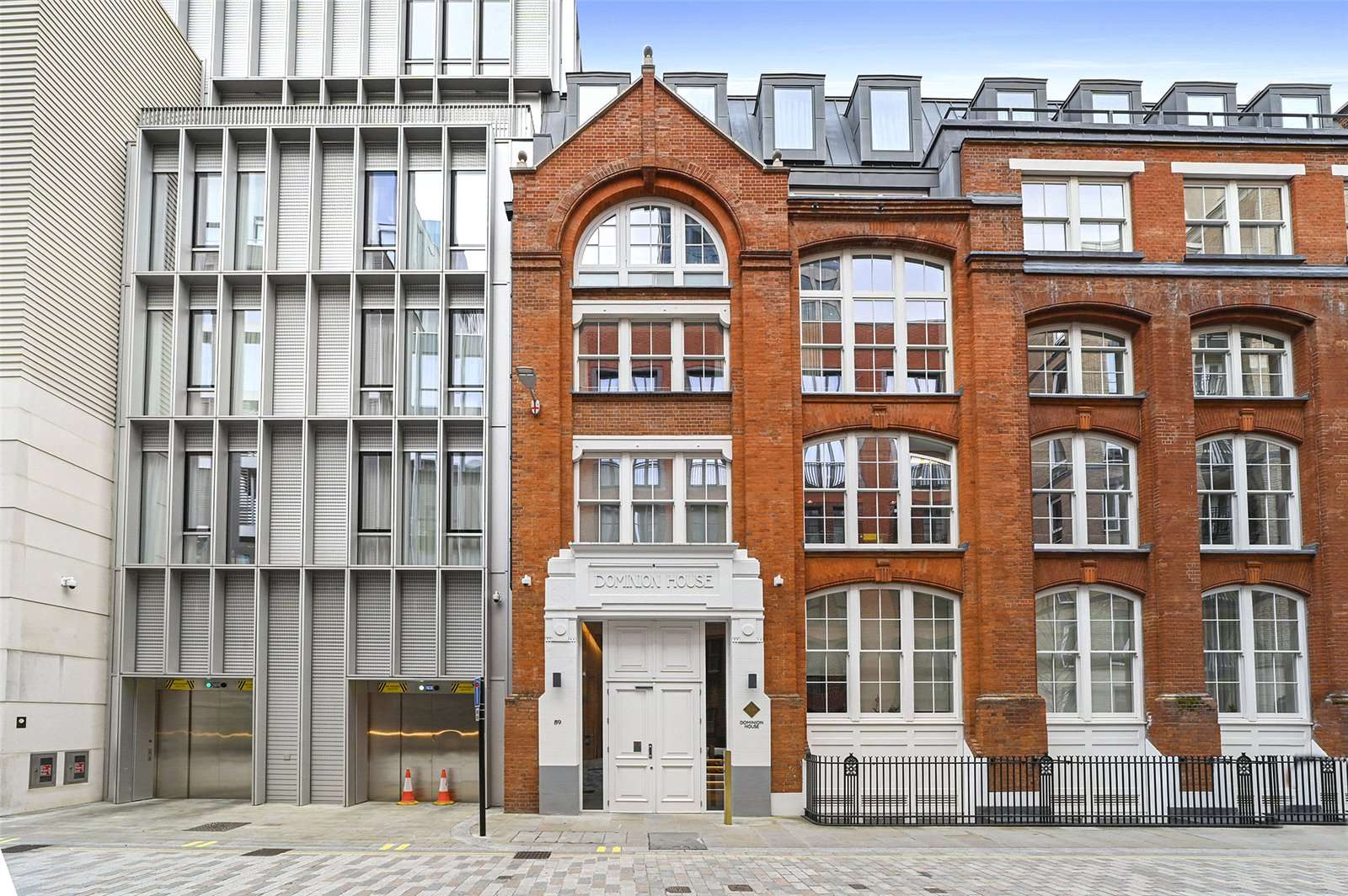 Dominion House, 59 Bartholomew Close, Farringdon, Barbican, London ...