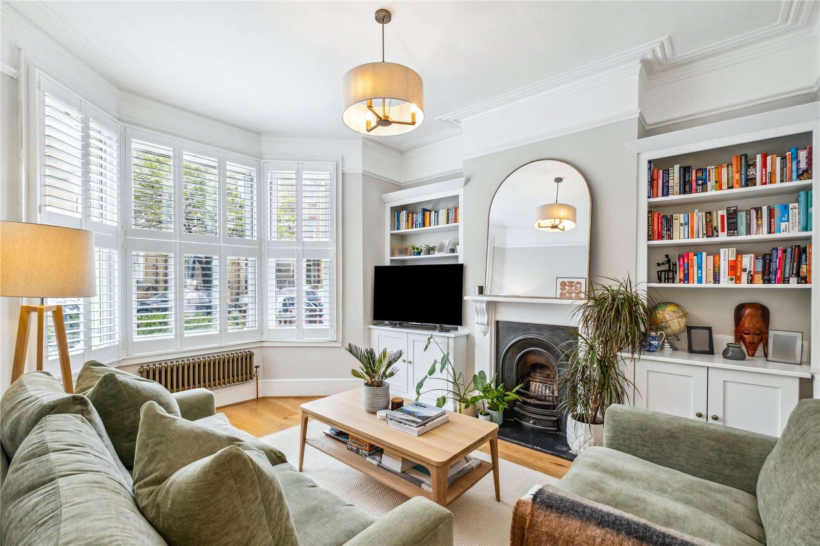 Ramsden Road, London, SW12 8QY | Property for sale | Savills