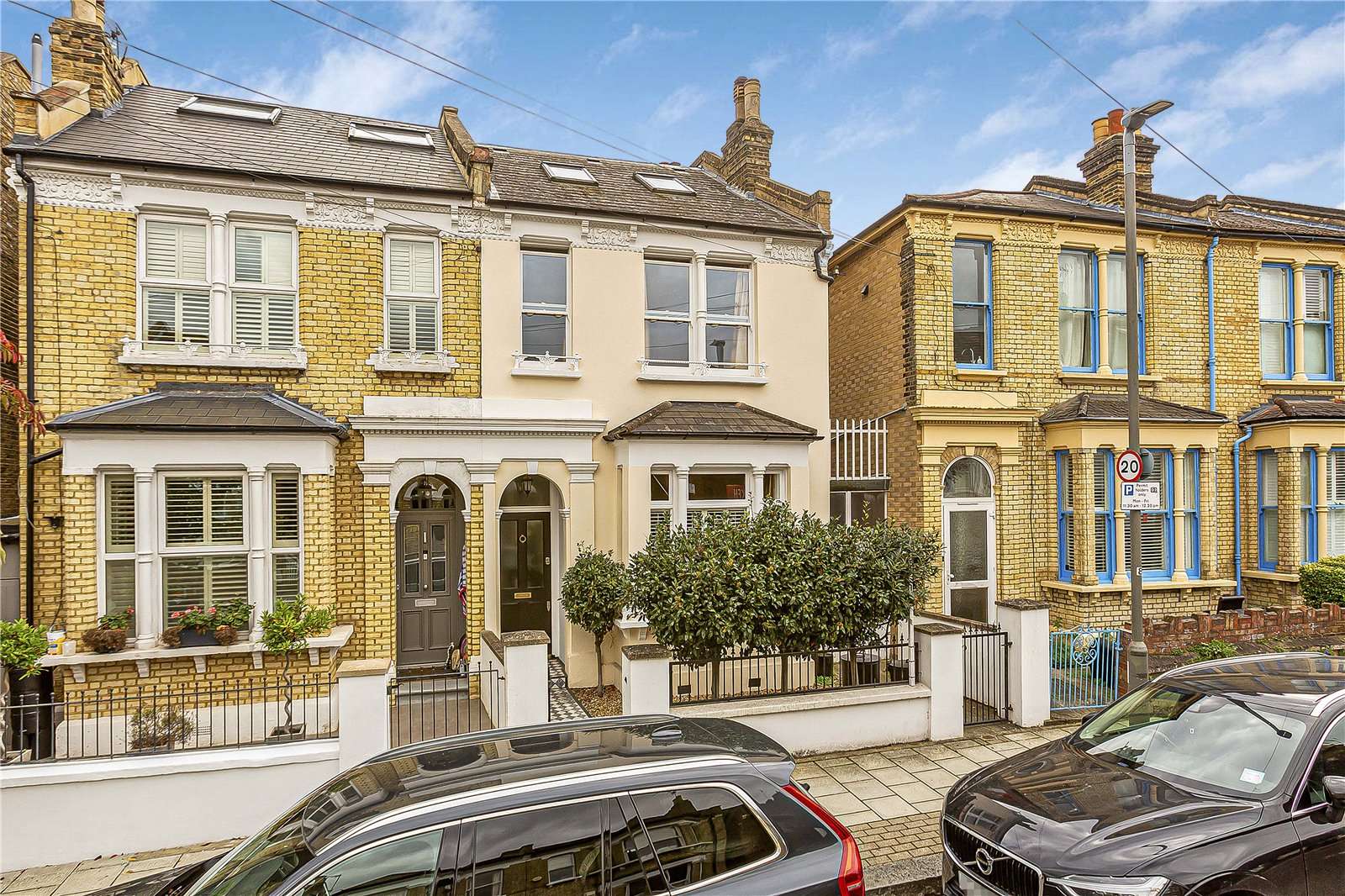Sarsfeld Road, London, SW12 8HN | Property for sale | Savills