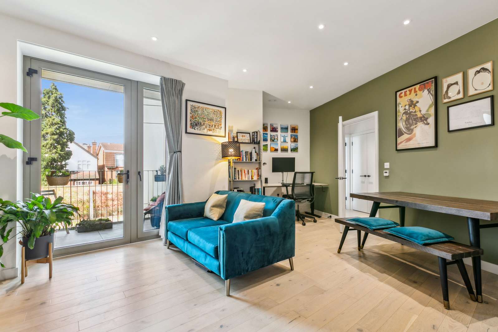 Balham High Road, London, SW17 7FD | Property for sale | Savills