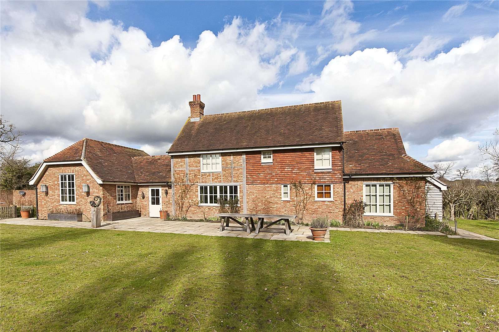 Rose Lane, Ripley, Woking, Surrey, GU23 6NF | Property to rent | Savills