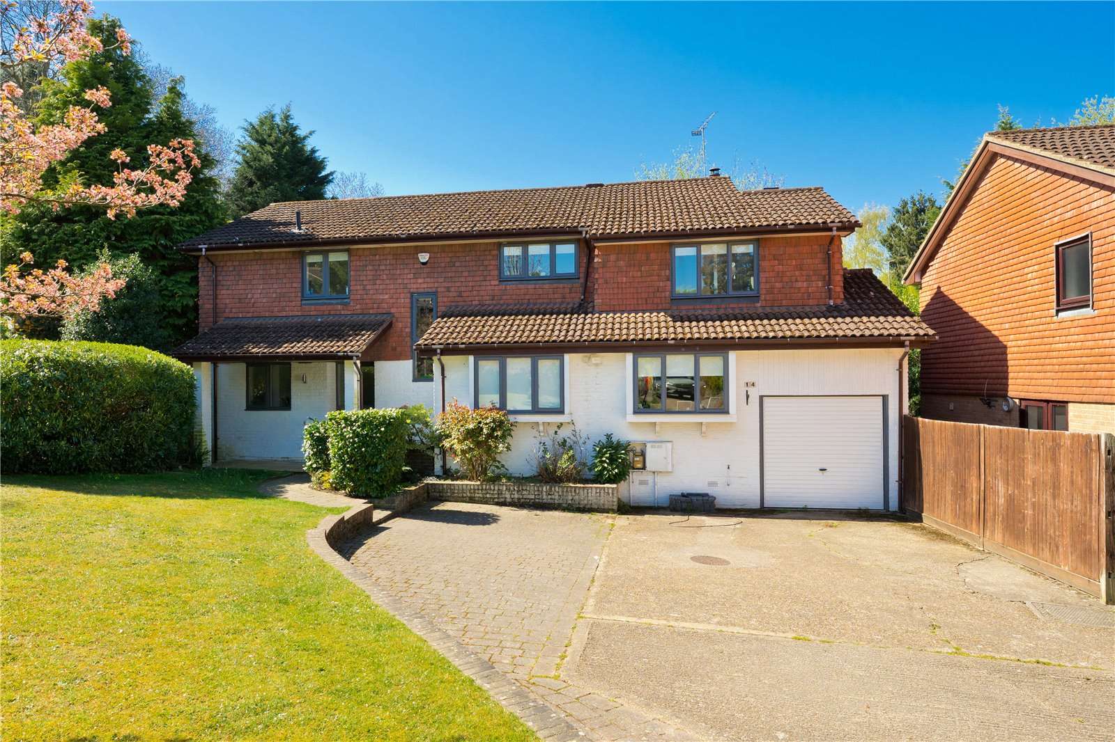 Beechwood Drive, Cobham, Surrey, KT11 2DX | Property to rent | Savills