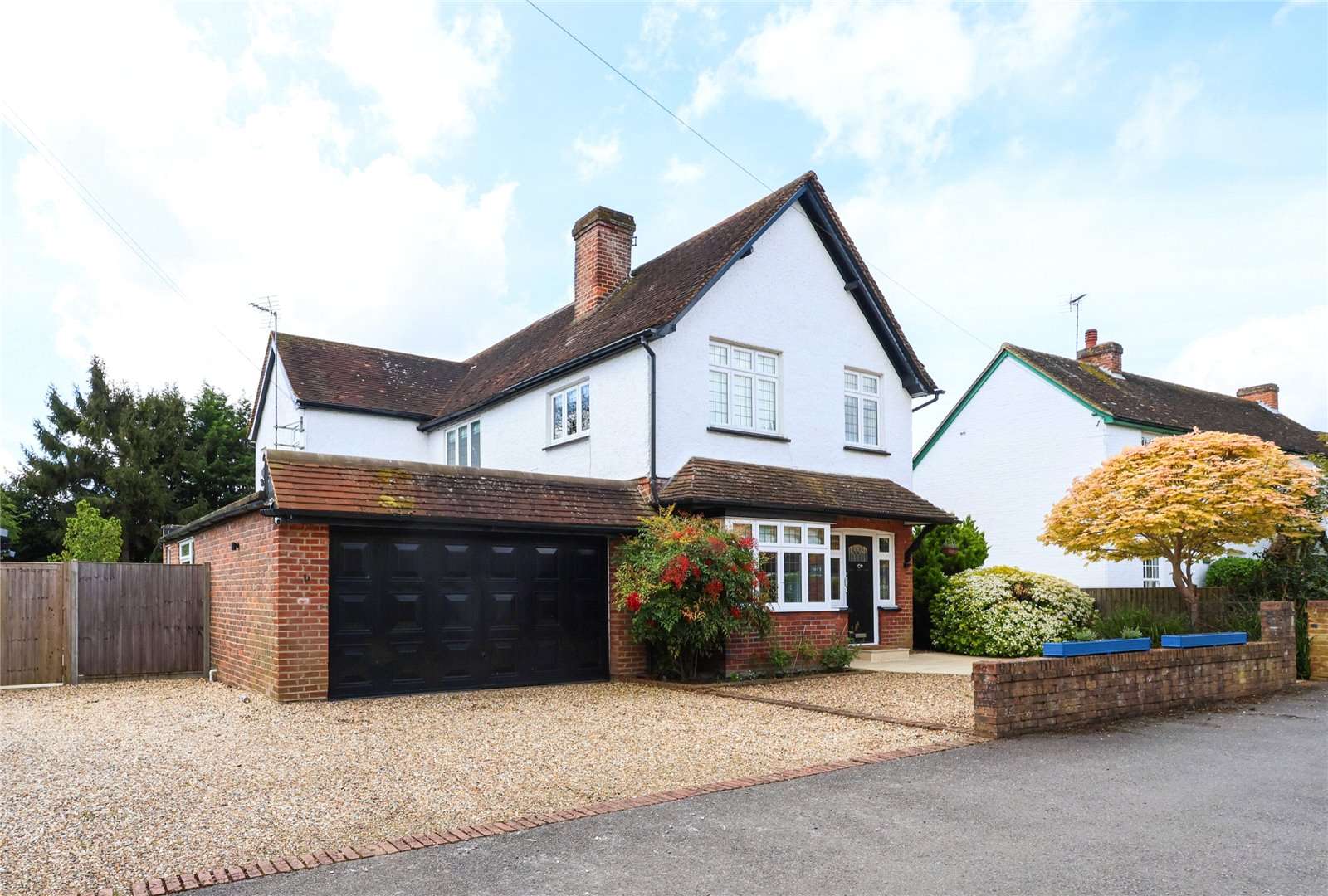 Manor Road, Ripley, Woking, Surrey, GU23 6JW | Property for sale | Savills