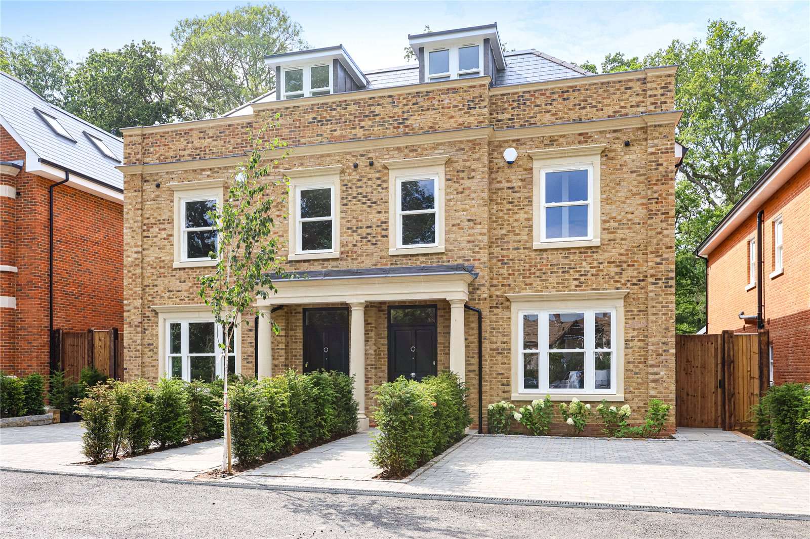 Copsem Lane, Esher, Surrey, KT10 9HJ | New Homes & New Builds for sale ...