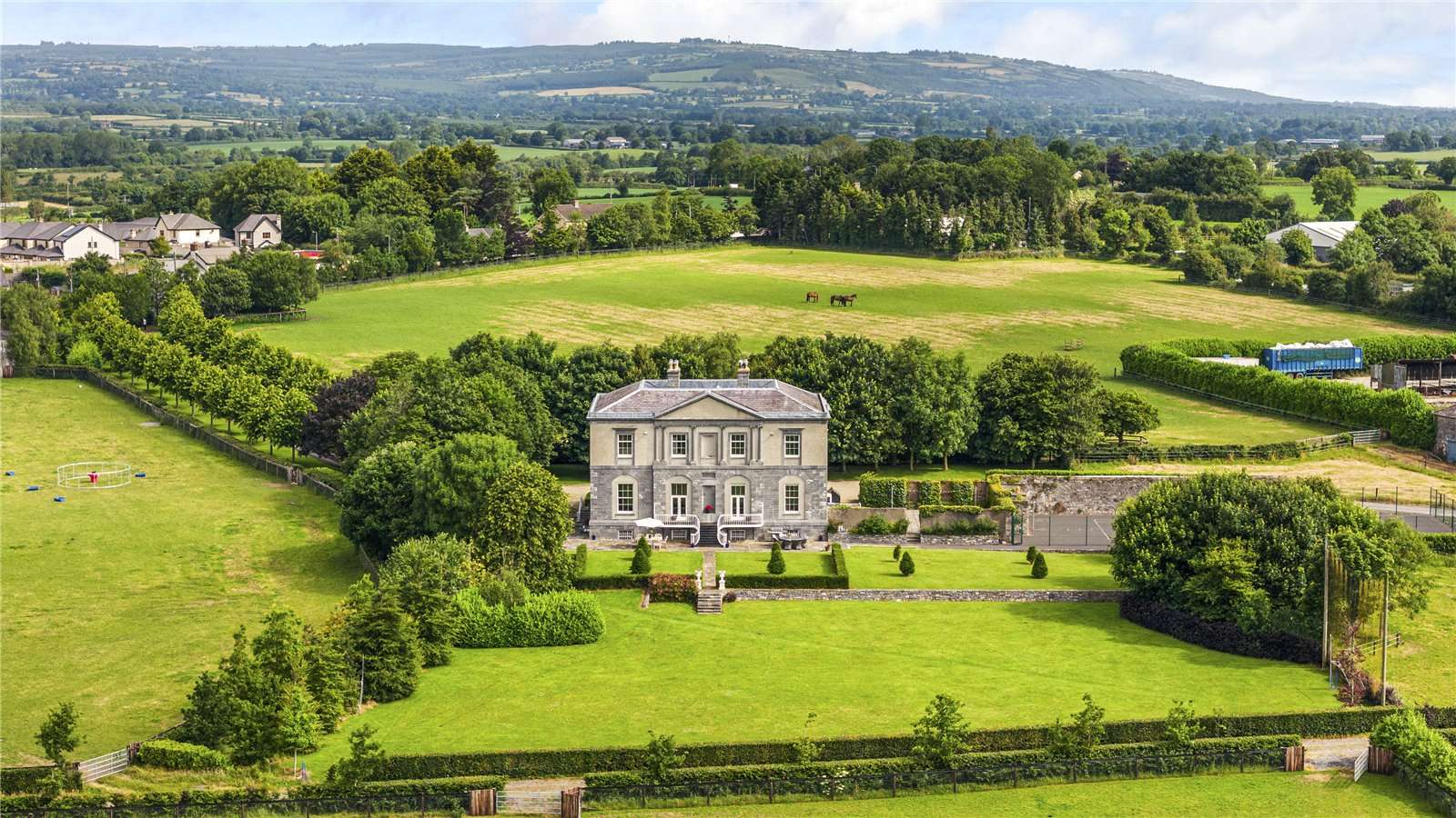 Gowran Castle, Gowran, Co Kilkenny, R95 W7K5 | Property for sale | Savills